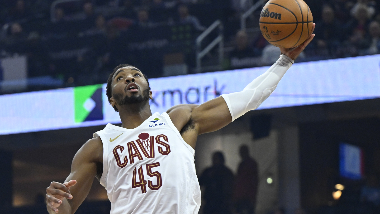 NBA Notes: Cavs, Donovan Mitchell, Pelicans, Trey Murphy III, Thunder ...