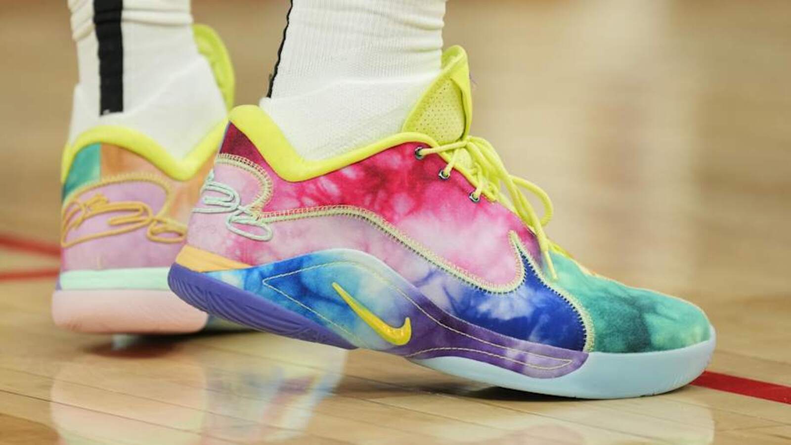 LeBron James' Nike Shoes are 50% Off at Dick's Sporting Goods | Yardbarker
