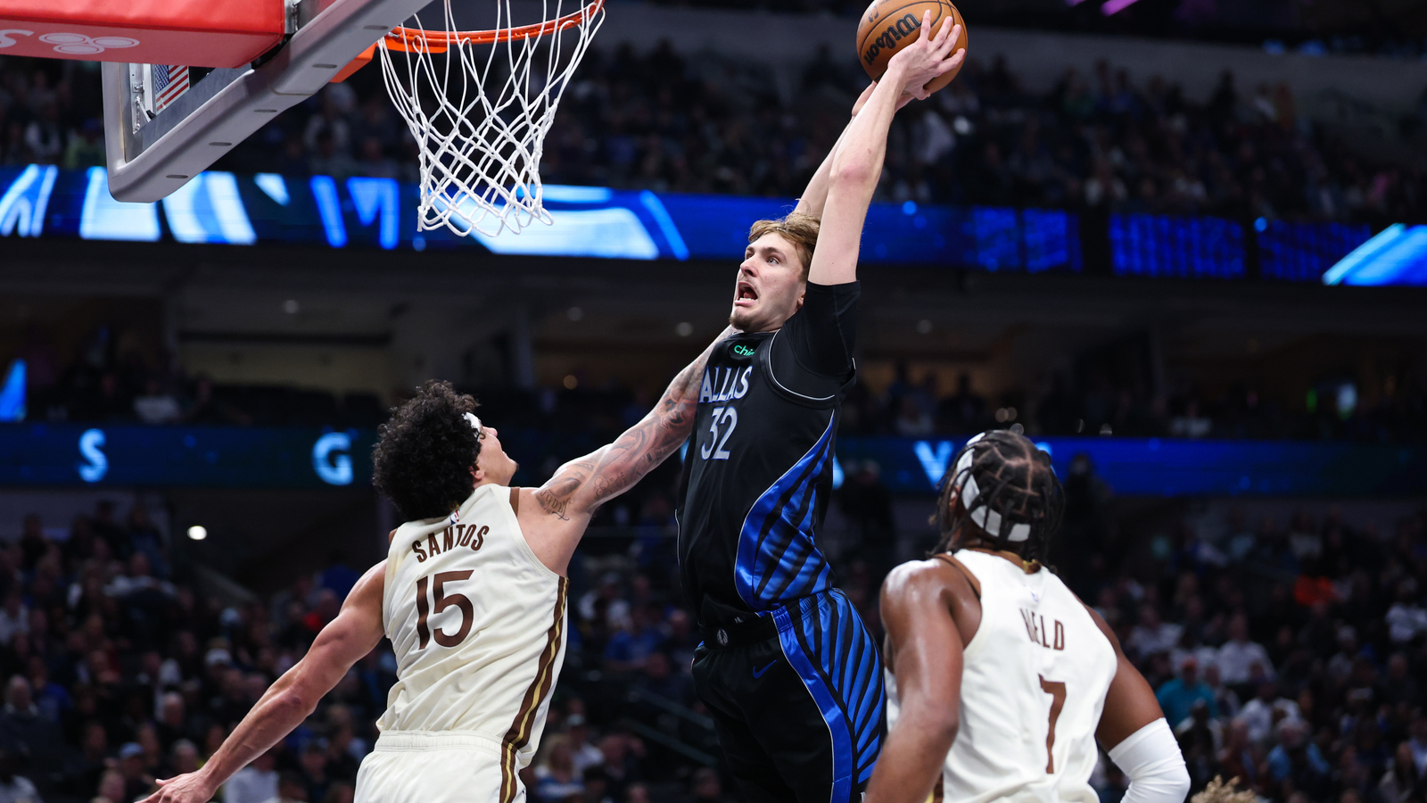 Dallas Mavericks Storm Back To Beat Golden State Warriors 123-115 ...