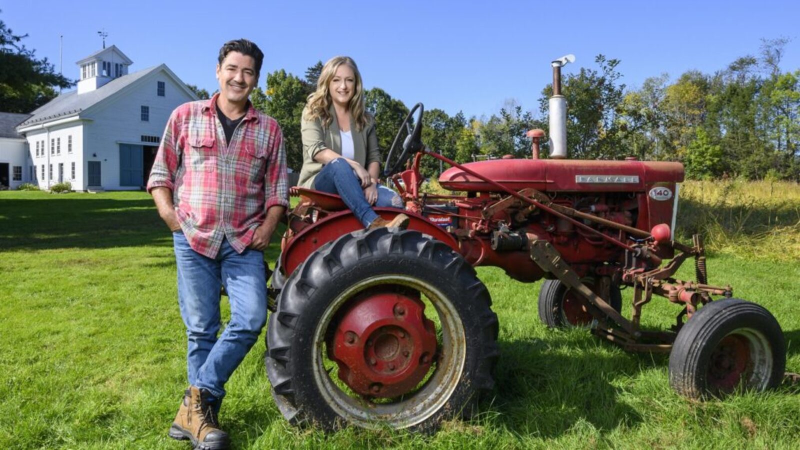 HGTV ‘Farmhouse Fixer’: Jonathan Knight & Kristina Crestin on Season 3 ...