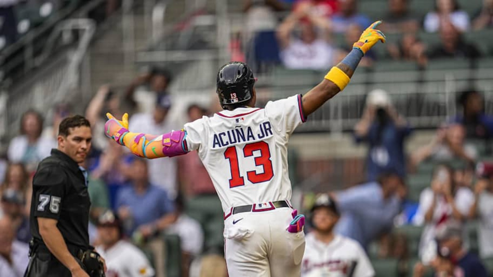MLB Insider Wants Seattle Mariners to Think About Trading For Ronald ...