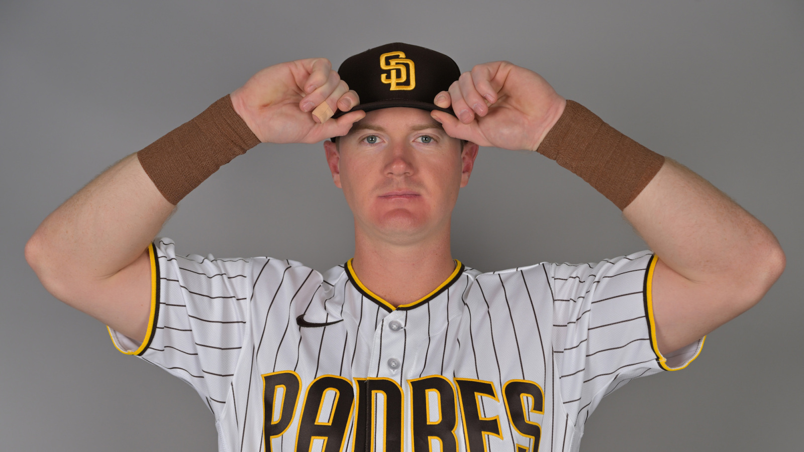 Padres’ Blake Hunt Shut Down Due To Oblique Injury | Yardbarker