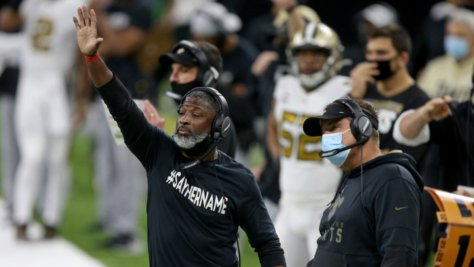 Saints star shows love for Dan Campbell and Aaron Glenn after Lions win | Yardbarker