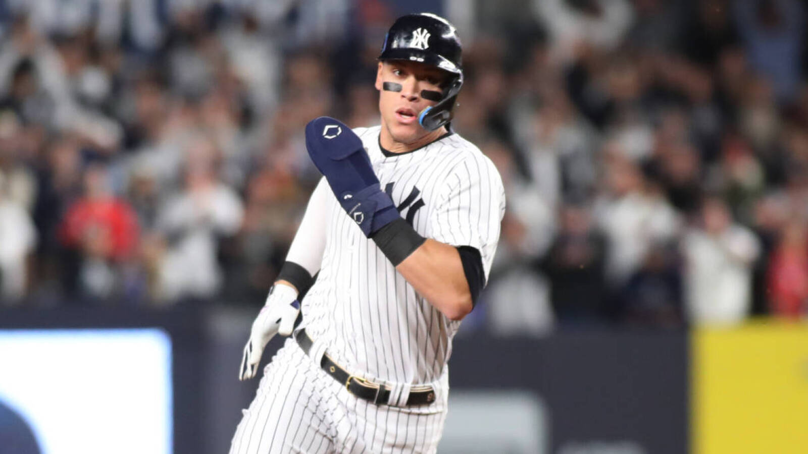 Aaron Judge's new contract makes him richer than many other famous 'Judges' | Yardbarker