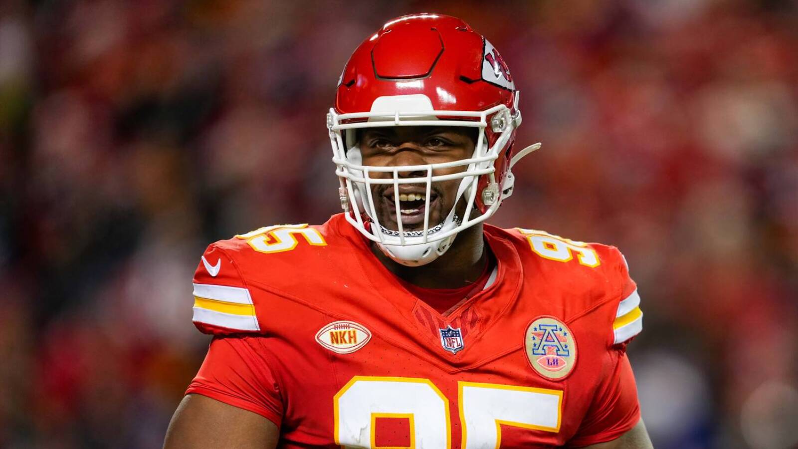 Watch: Chiefs sideline goes crazy as Chris Jones secures sack bonus ...