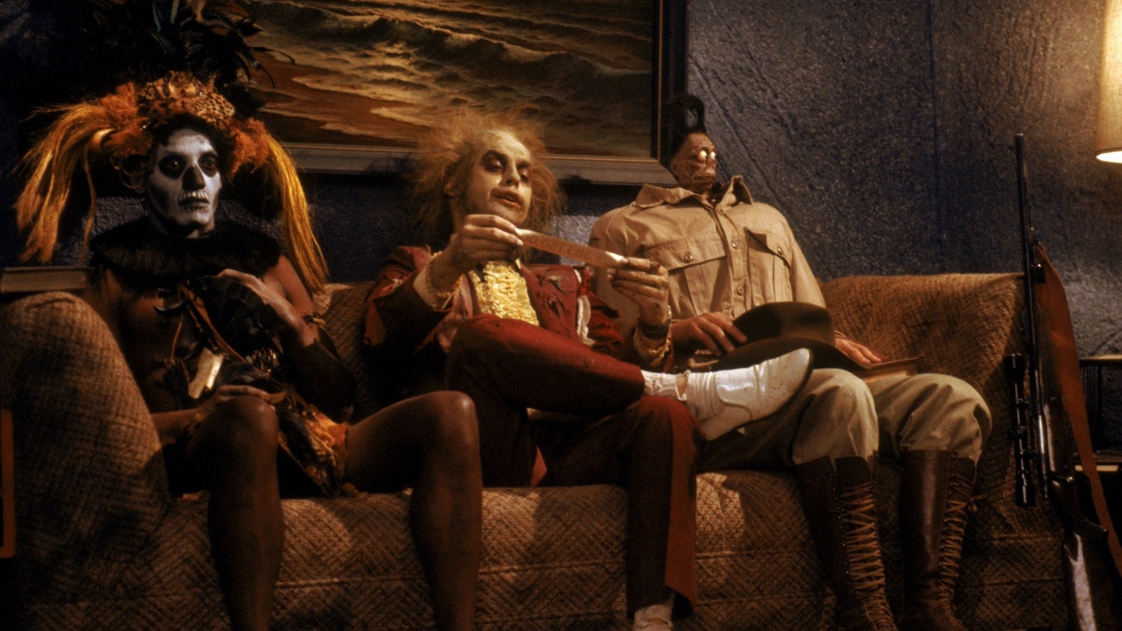 20 facts you might not know about 'Beetlejuice' | Yardbarker