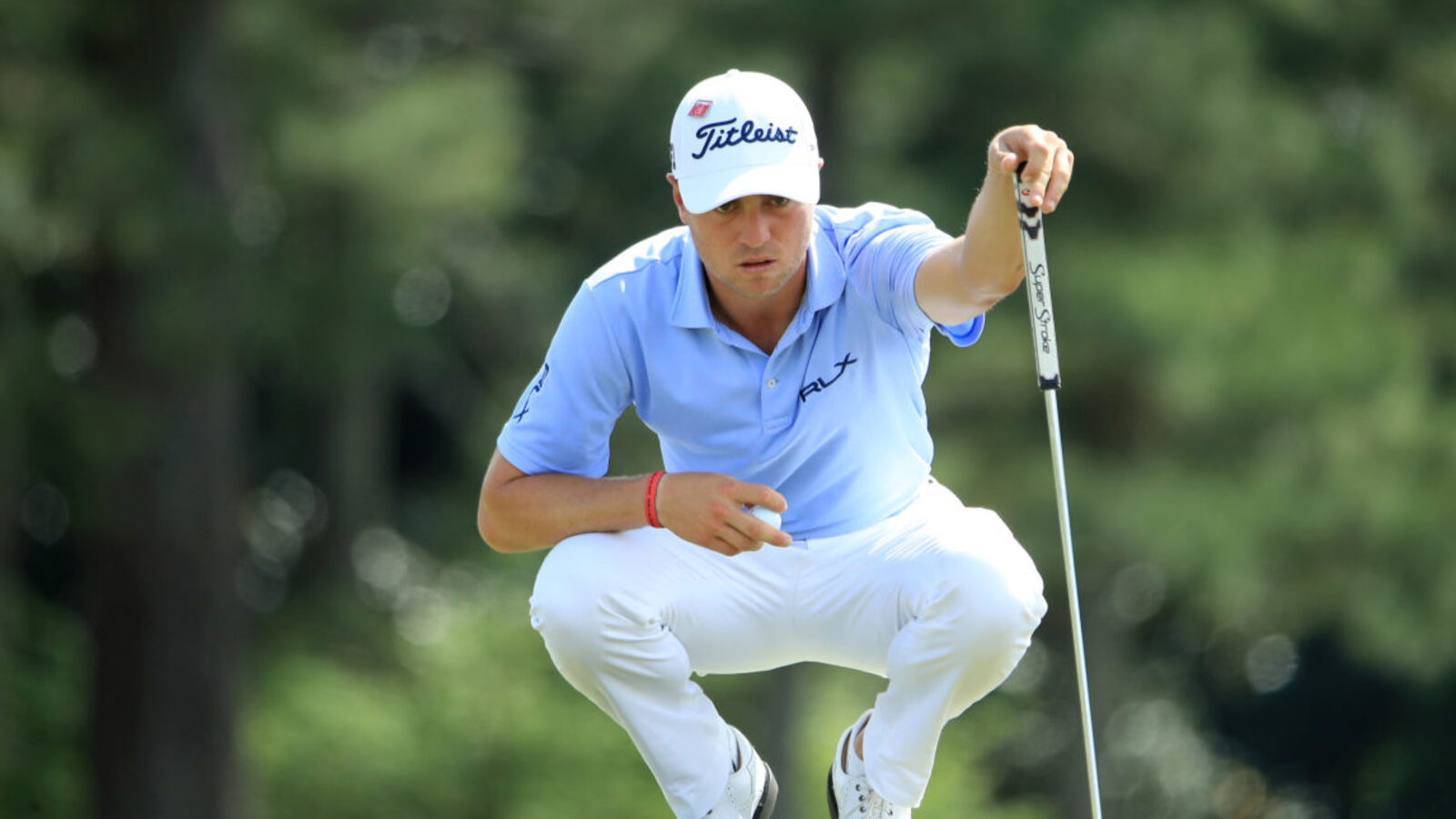Justin Thomas Makes Incredible Hole-In-One At Masters Par-3 Contest ...