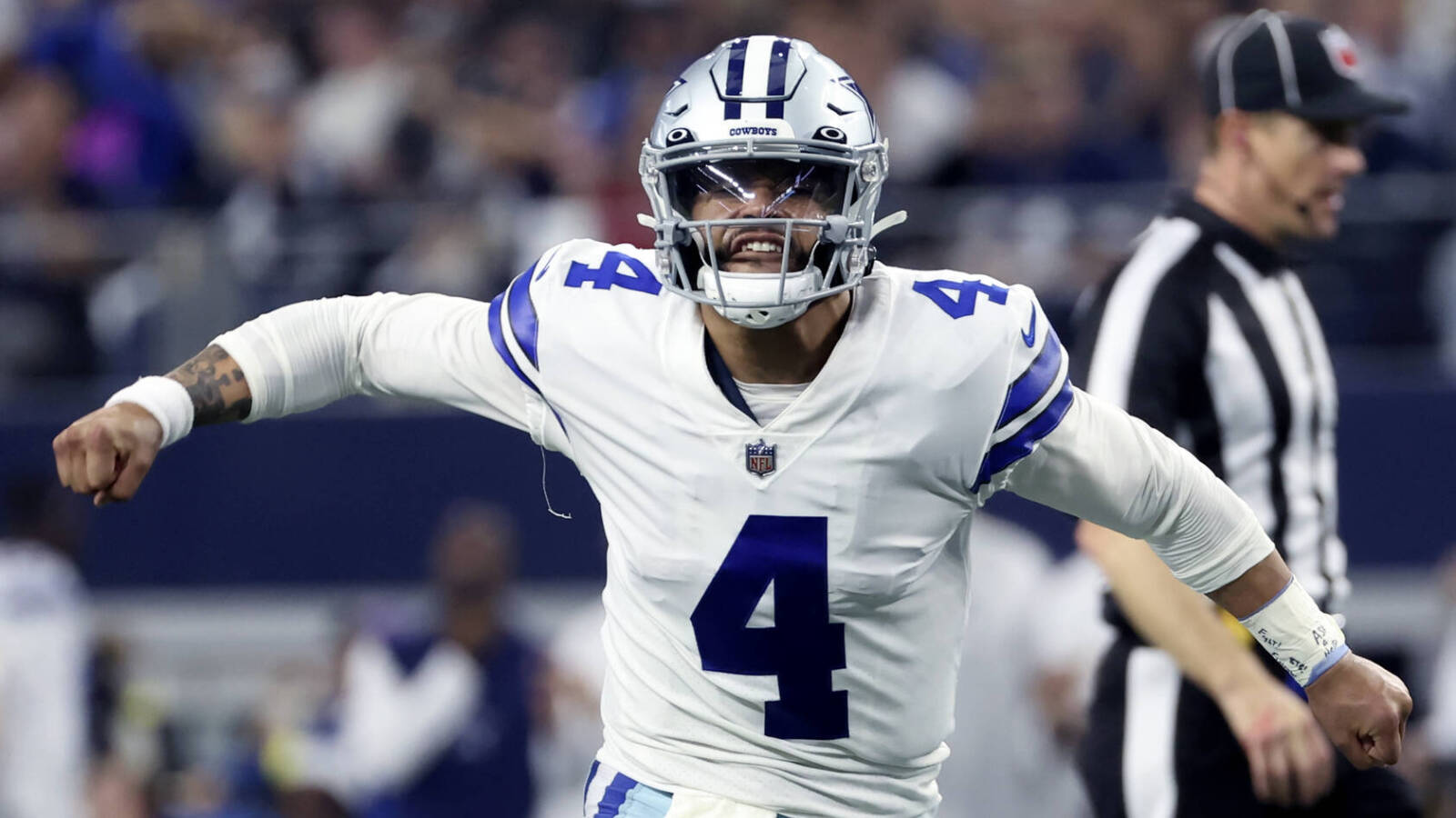Dak Prescott raves about 'Texas Coast' offense | Yardbarker