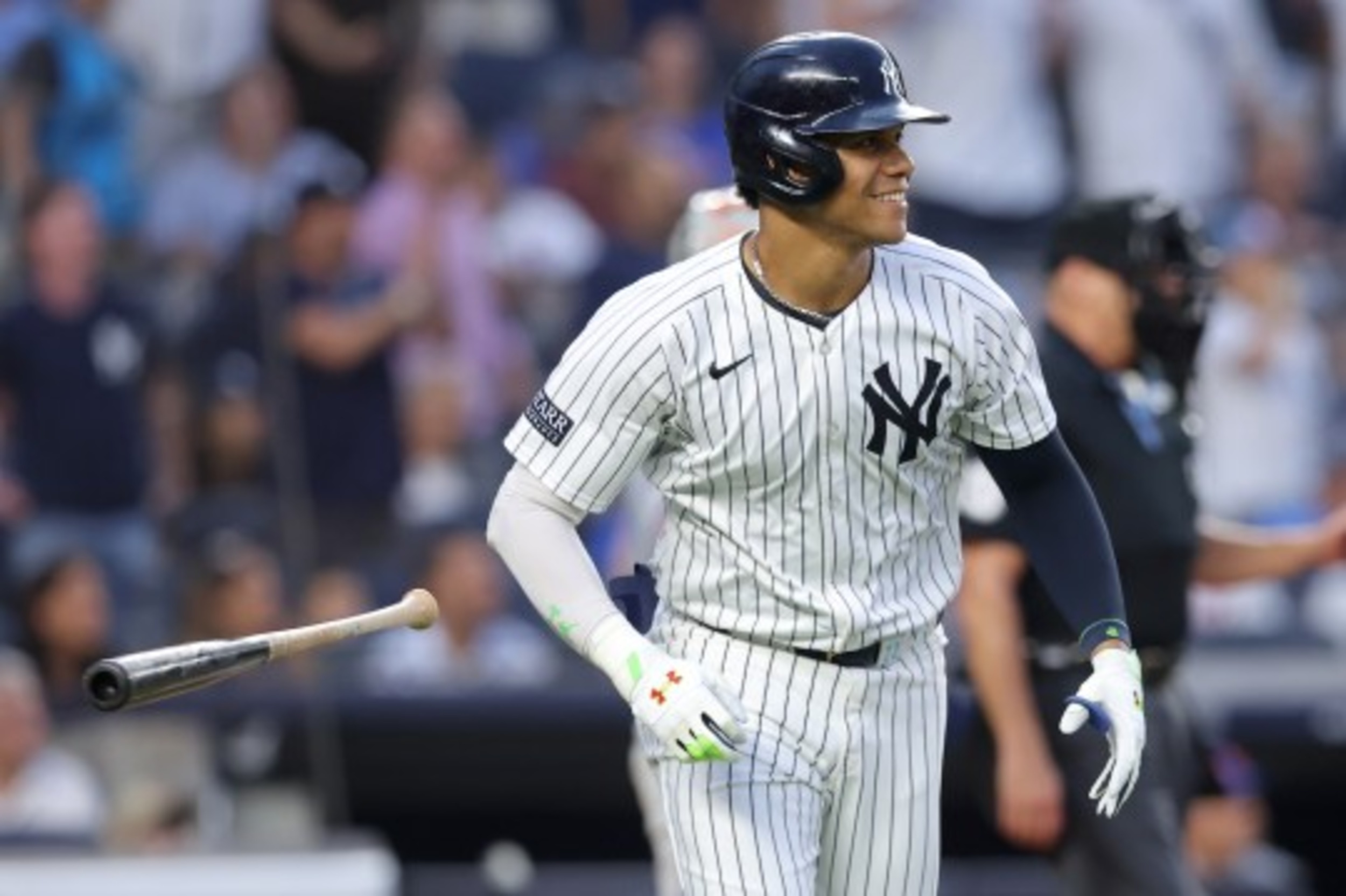 Yankees sending full contingency to meet with superstar free agent outfielder | Yardbarker