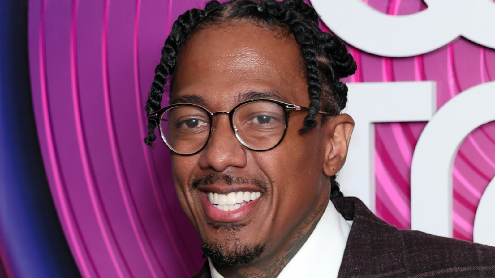Nick Cannon felt comfortable 'supporting' Mariah Carey | Yardbarker