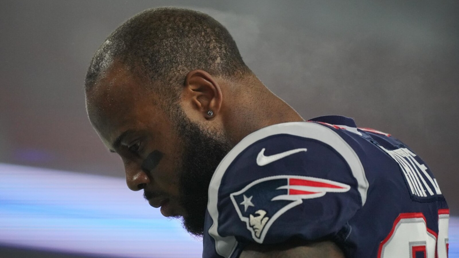 Patriots legend takes aim at College Football Playoff Committee ...