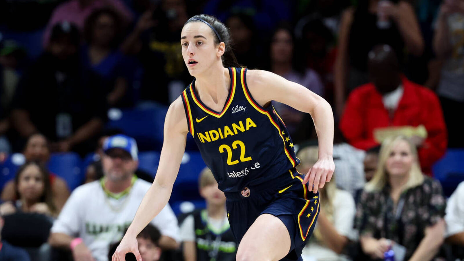 Watch: Caitlin Clark shines in electric first quarter of WNBA debut - Sports Buzz