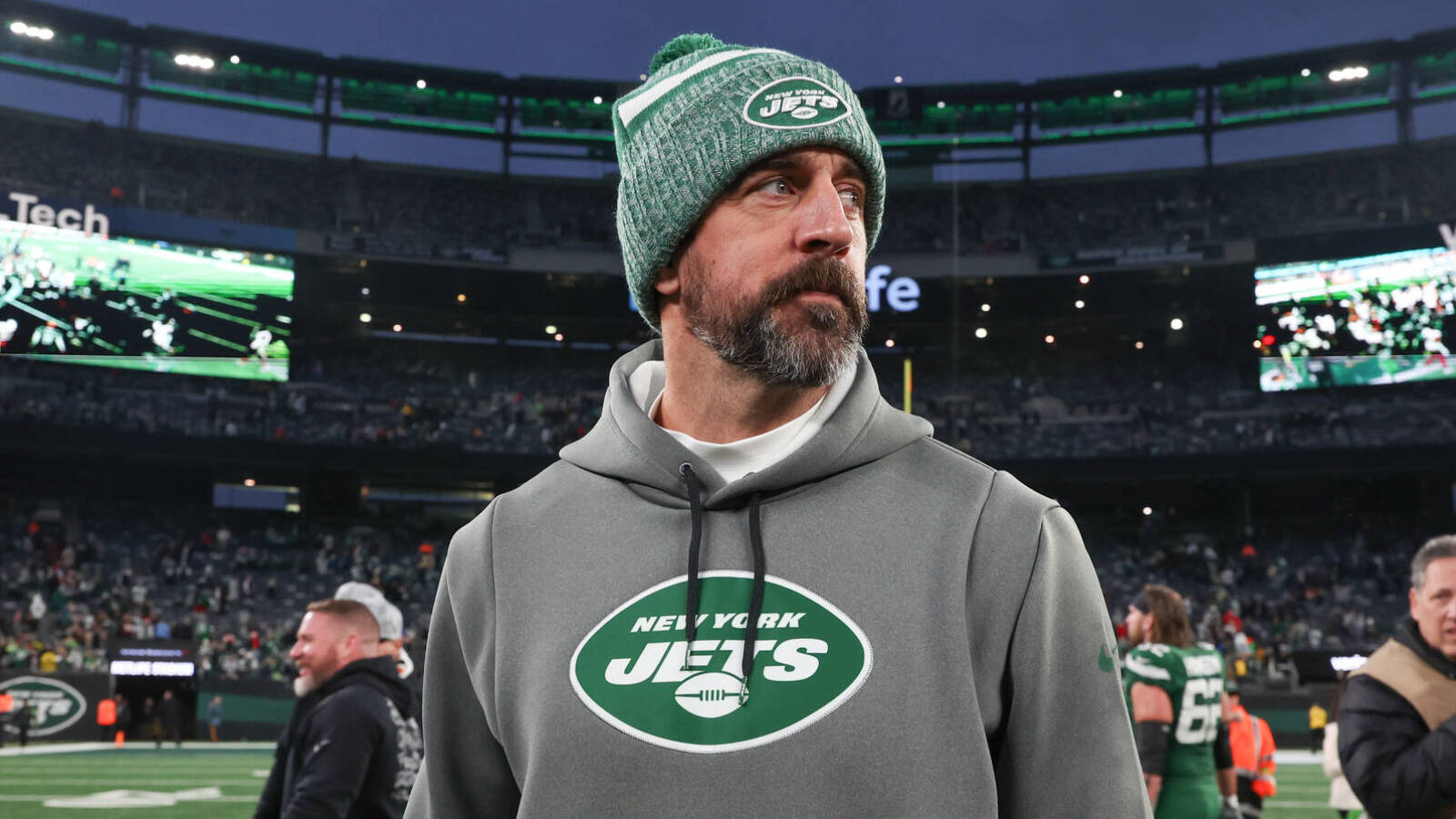 Did Jets' Aaron Rodgers abandon Zach Wilson? | Yardbarker