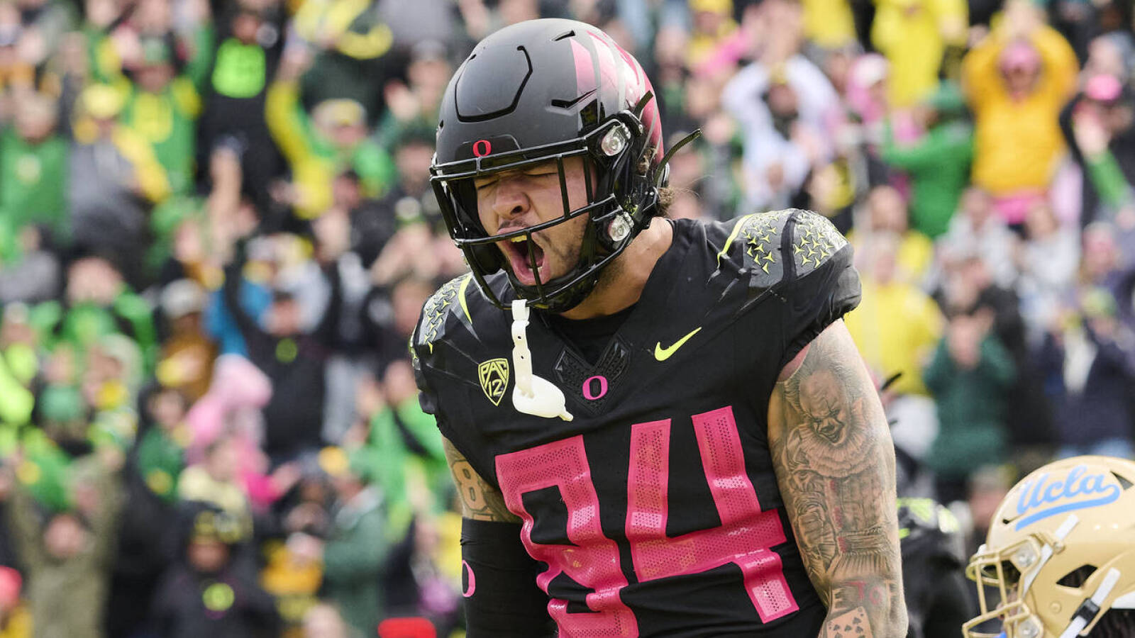 This college football legend's story will continue in 2024 | Yardbarker