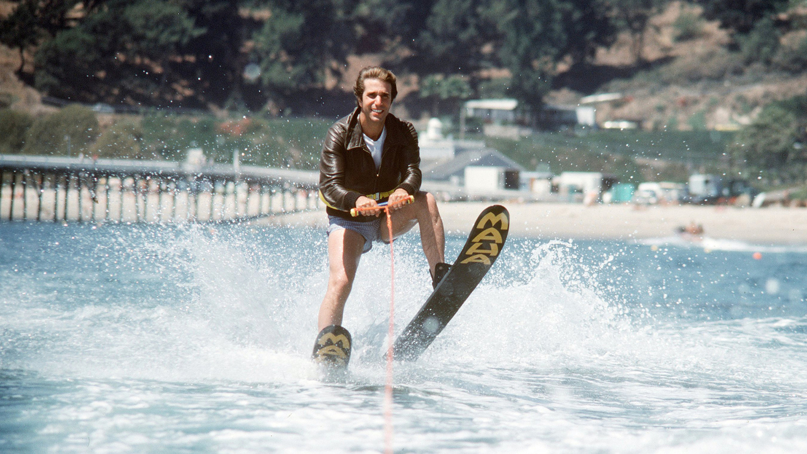 The 20 most infamous 'jumping the shark' moments in TV history | Yardbarker