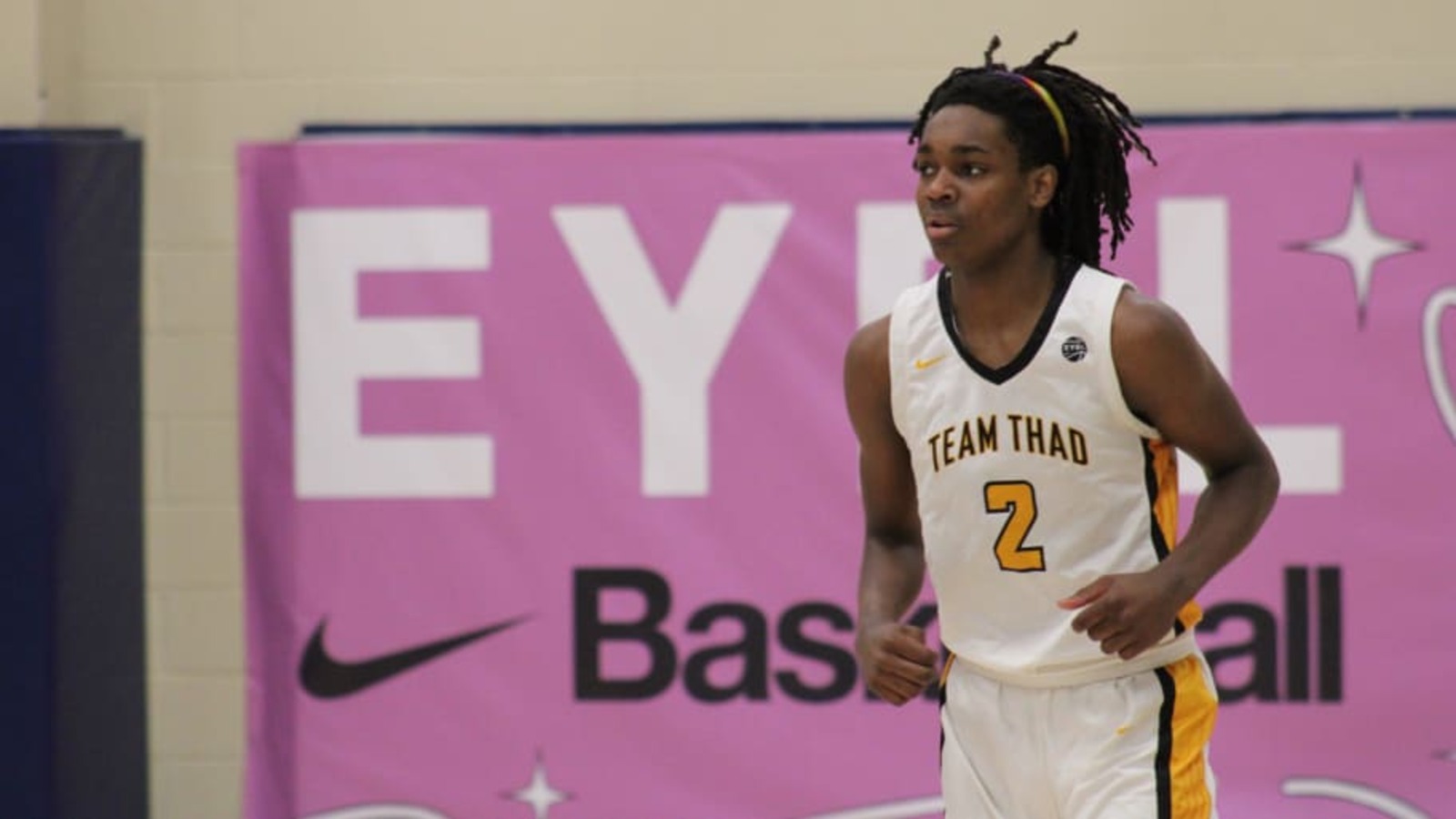 Kentucky basketball lands crystal ball for its top target in the 2025 ...