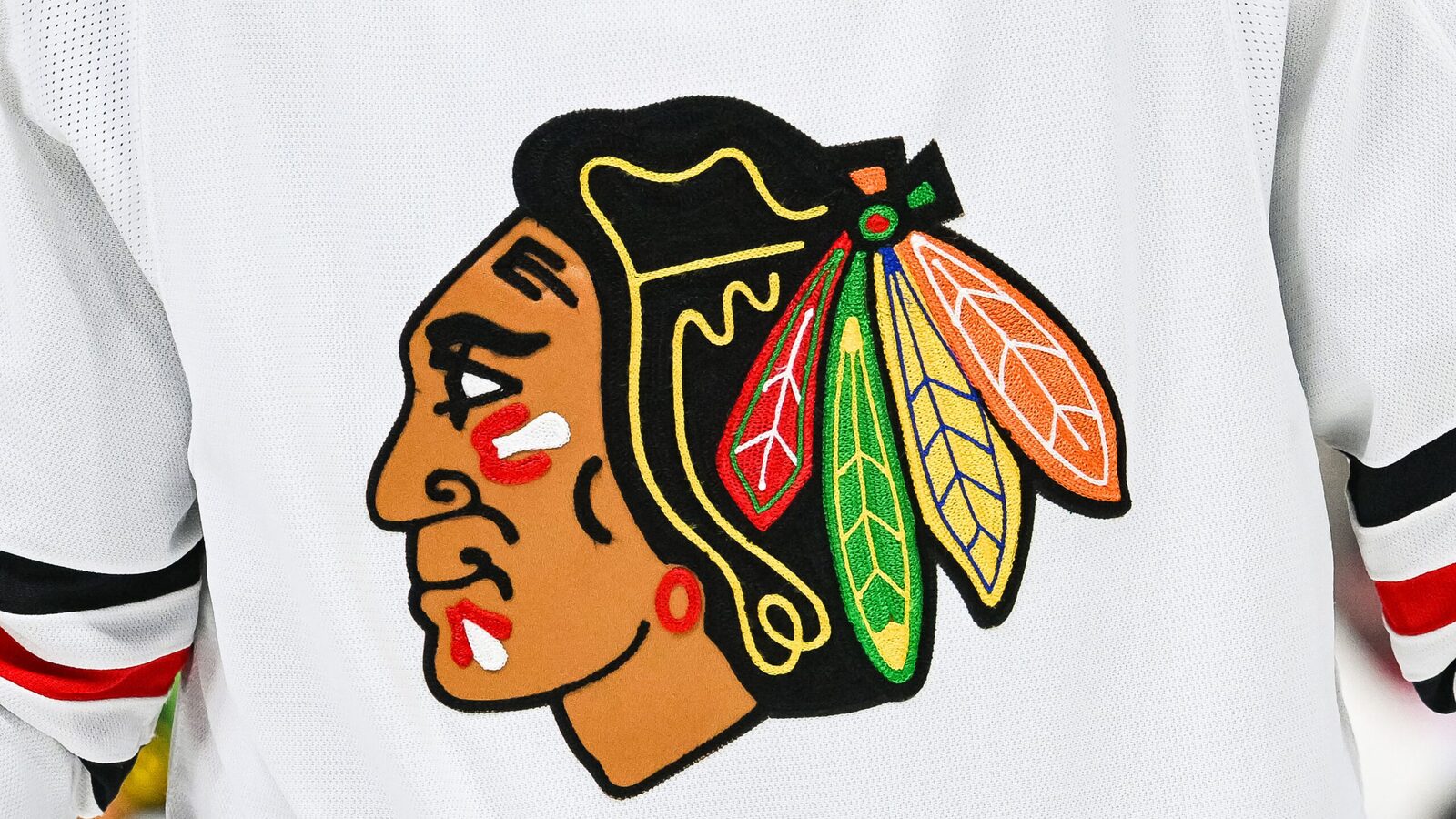 Blackhawks sign Taige Harding to entry-level contract | Yardbarker