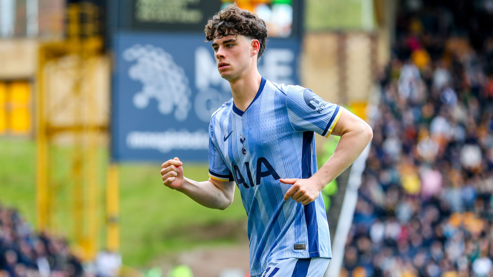 'Like brothers'- Archie Gray outlines Ange Postecoglou approach that ...