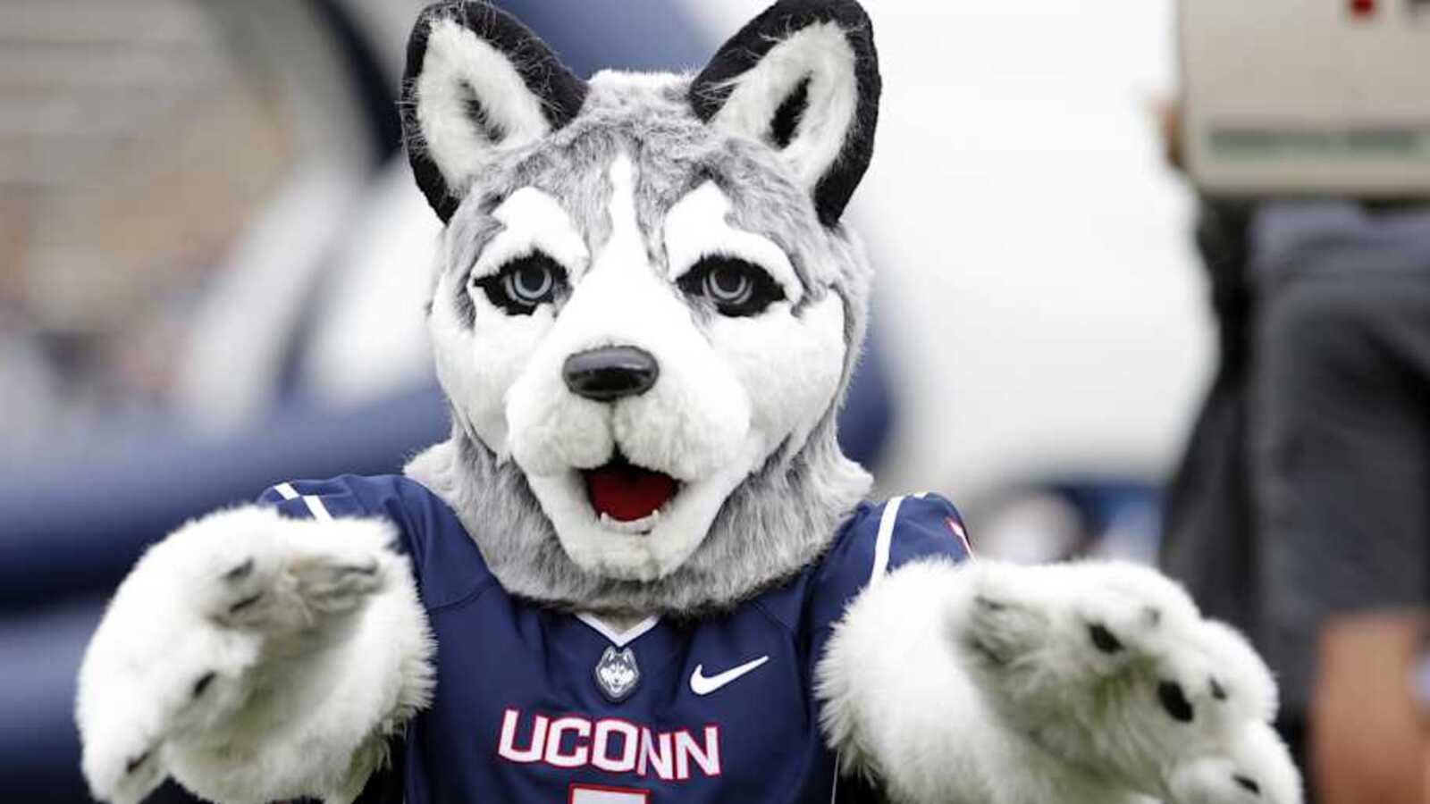 Massive UConn Tight End Drawing Early NFL Draft Attention as a 2026 ...