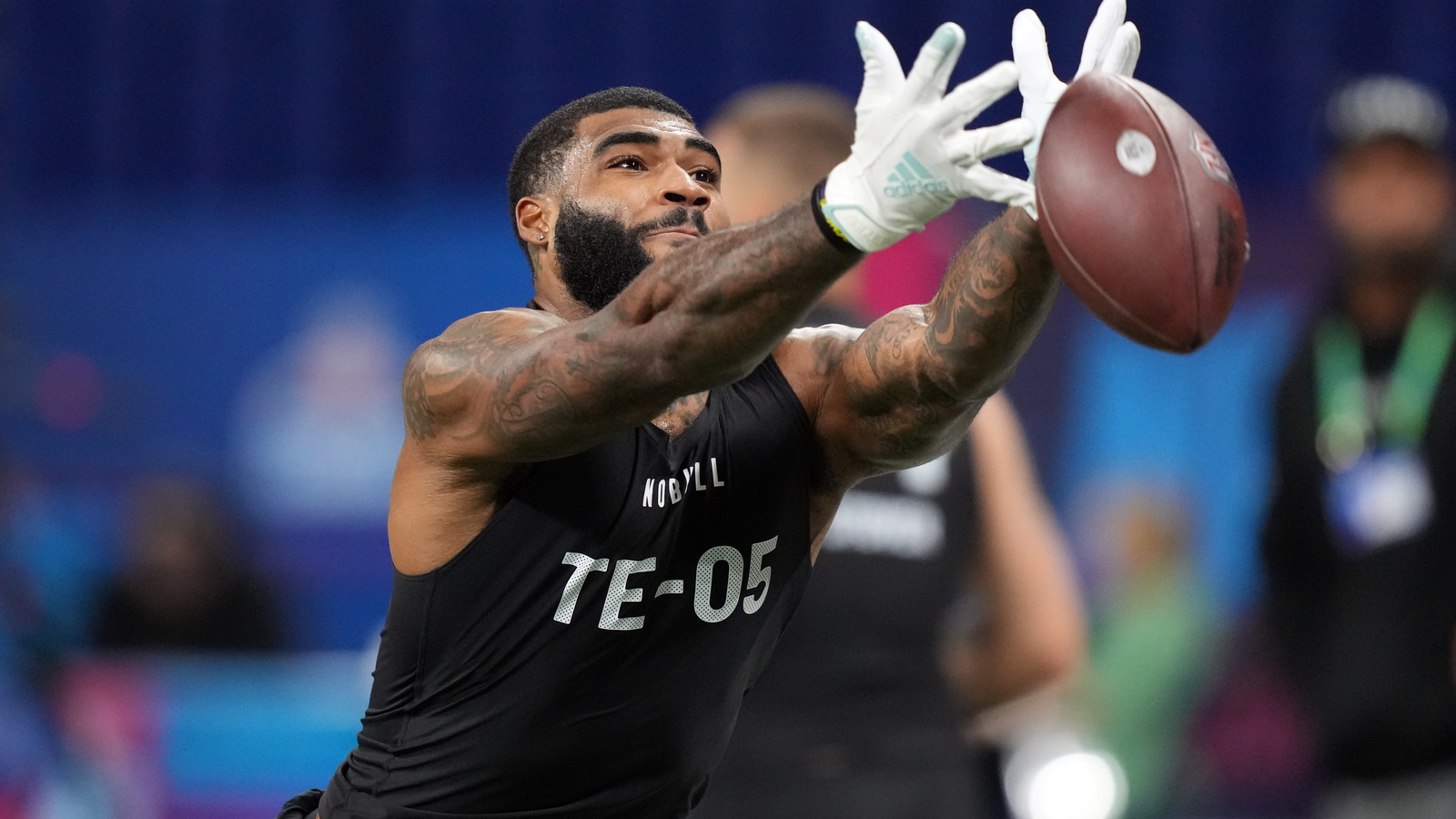 Devin Culp Signs Rookie Deal With Bucs | Yardbarker