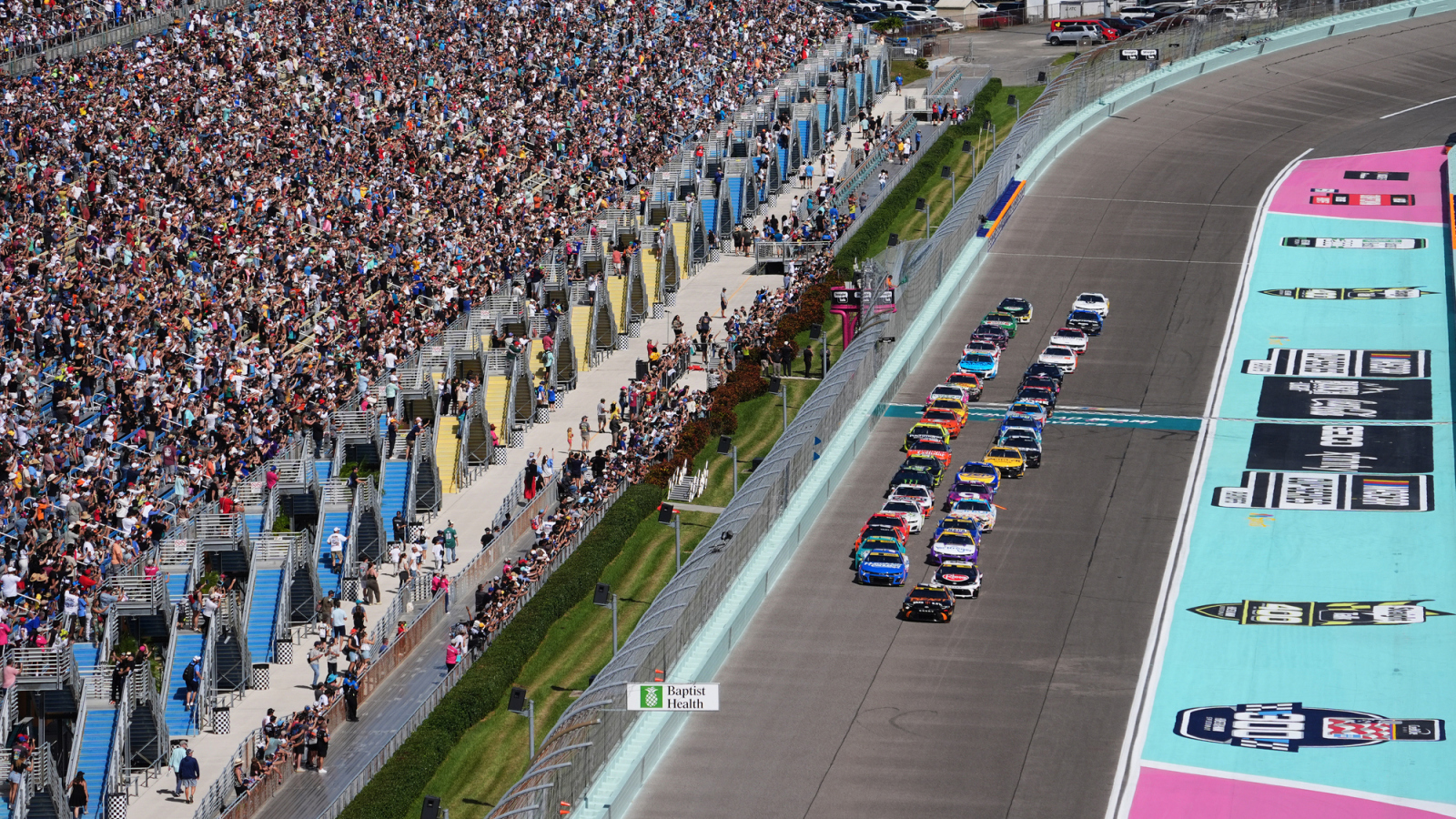 NASCAR Straight Talk Wireless 400 preview: Favorite, underdog, top storylines | Yardbarker