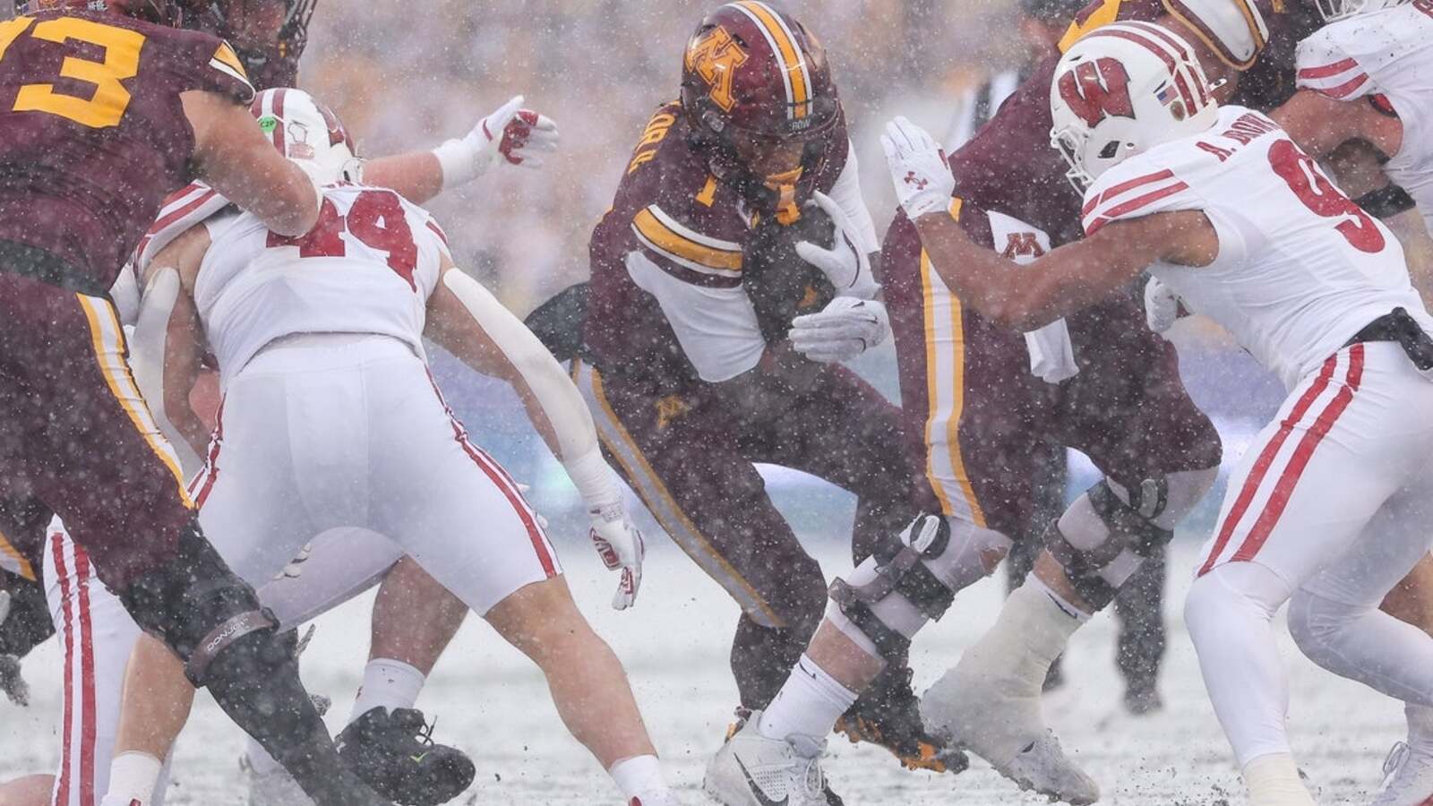 Minnesota retains Paul Bunyan's Axe in the snow against Wisconsin ...