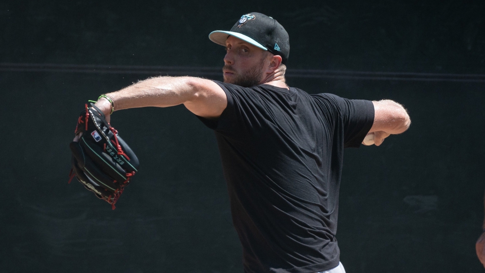 Returning Merrill Kelly looks to fuel D-backs past Phillies | Yardbarker