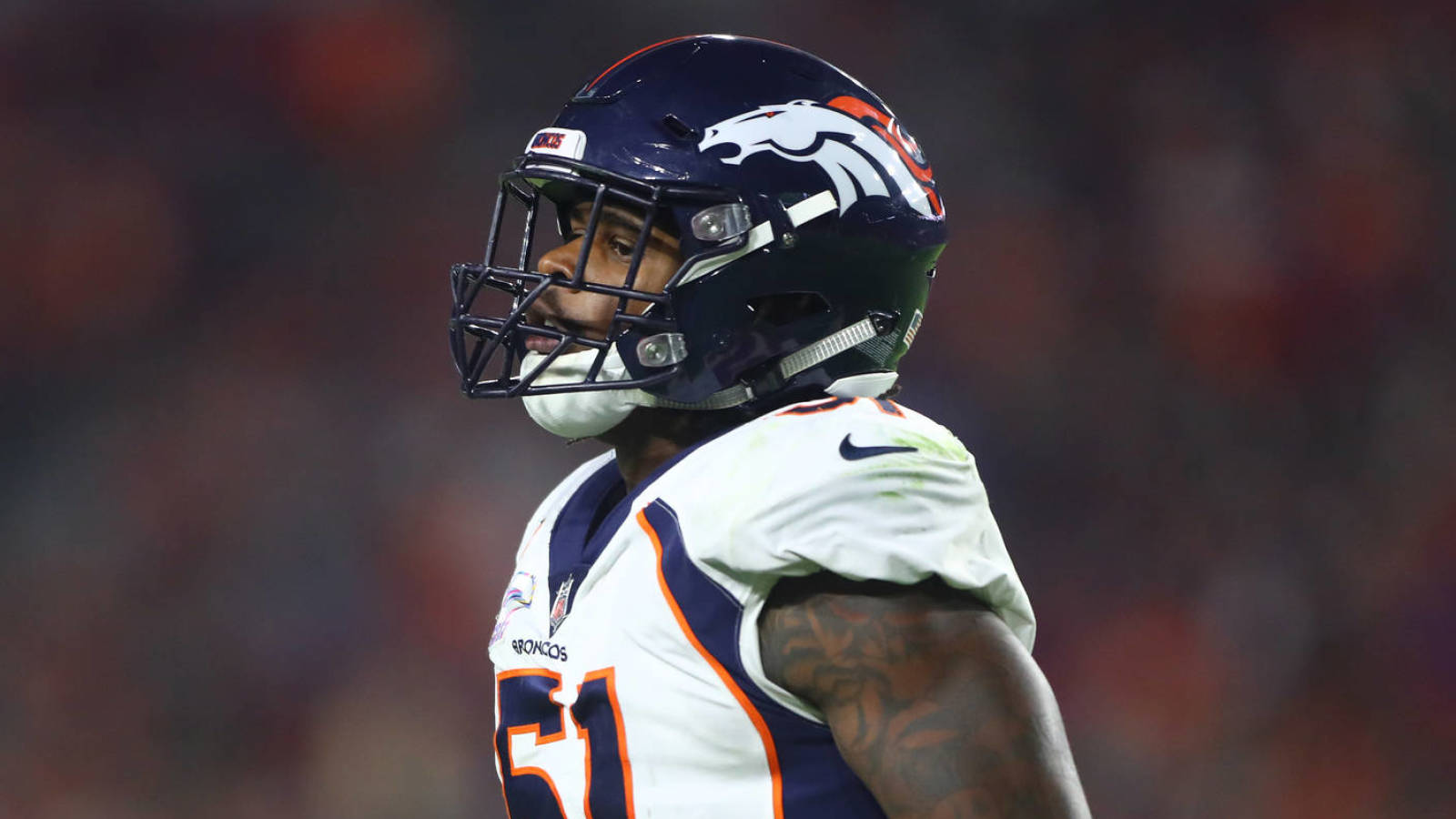 Broncos surprisingly cut starting LB Todd Davis | Yardbarker