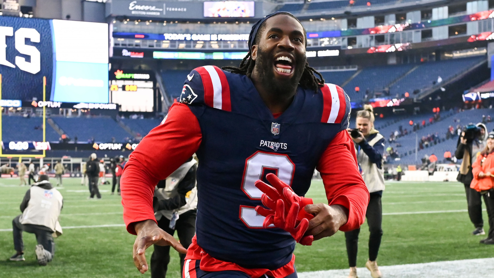 Drake London, Jessie Bates III talk Falcons trade of Matthew Judon ...