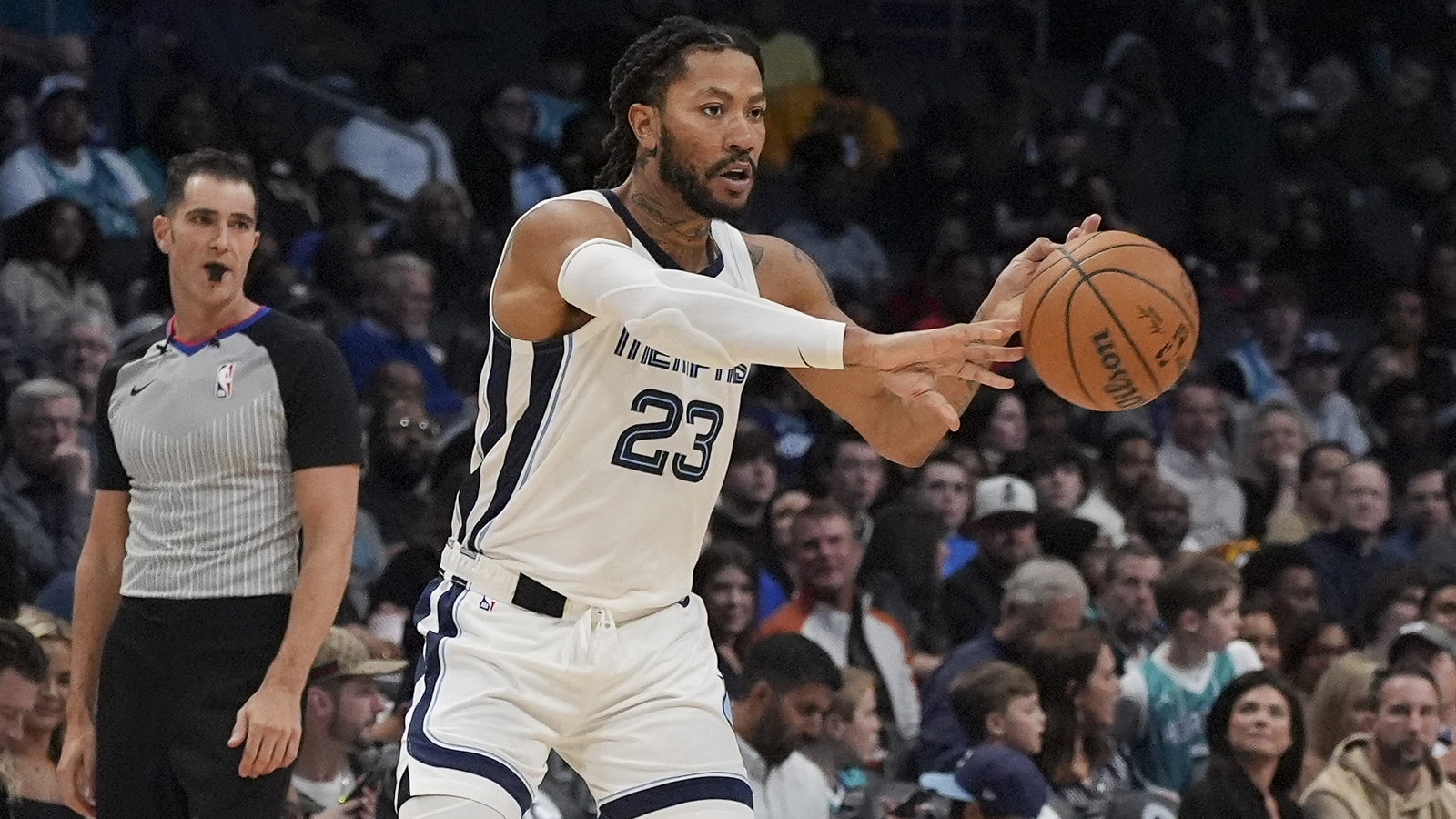 Grizzlies’ Derrick Rose Expected To Miss Rest Of Season | Yardbarker