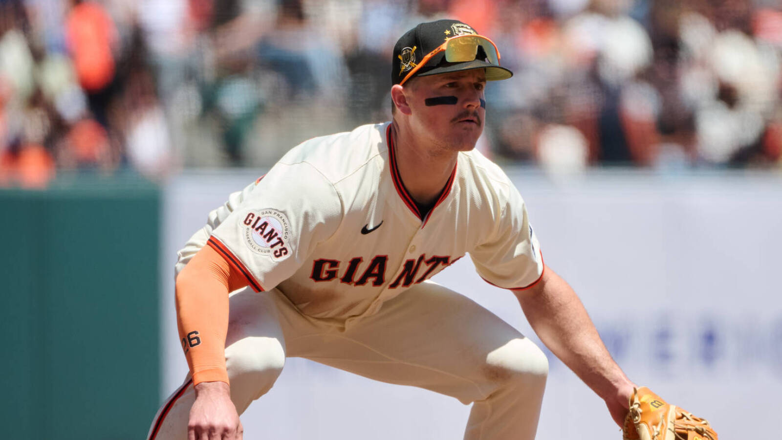 Watch: Giants’ Matt Chapman makes unreal barehanded play to beat Mets ...