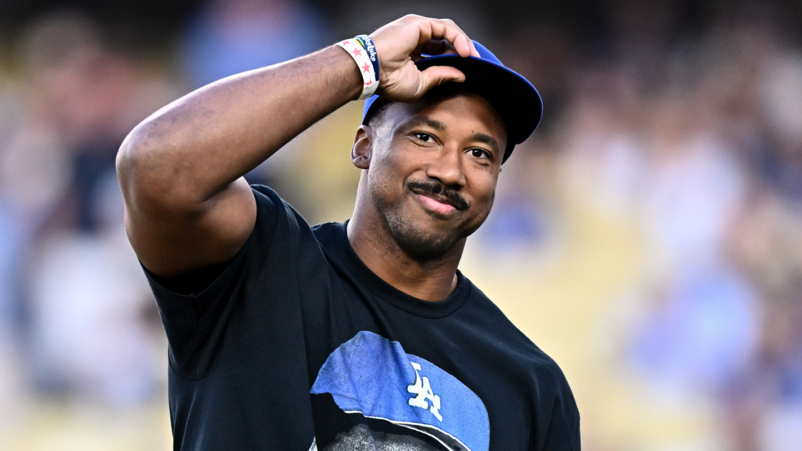 Is Rams' Myles Garrett begging Aaron Donald to unretire? | Yardbarker