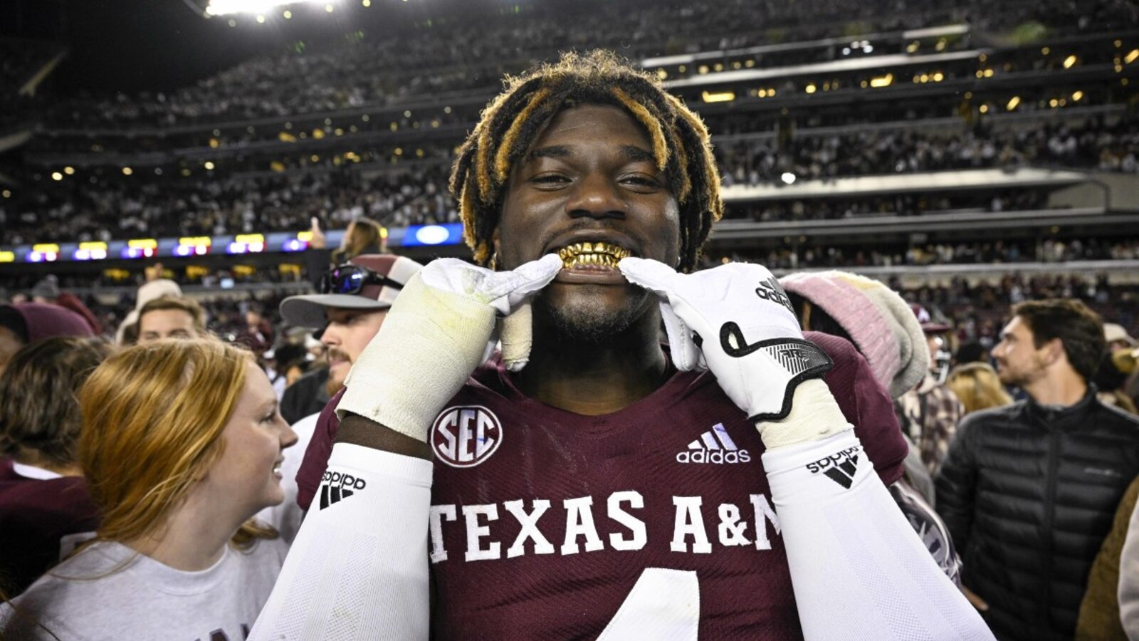 2025 NFL Draft Scouting Report: Shemar Stewart | Yardbarker