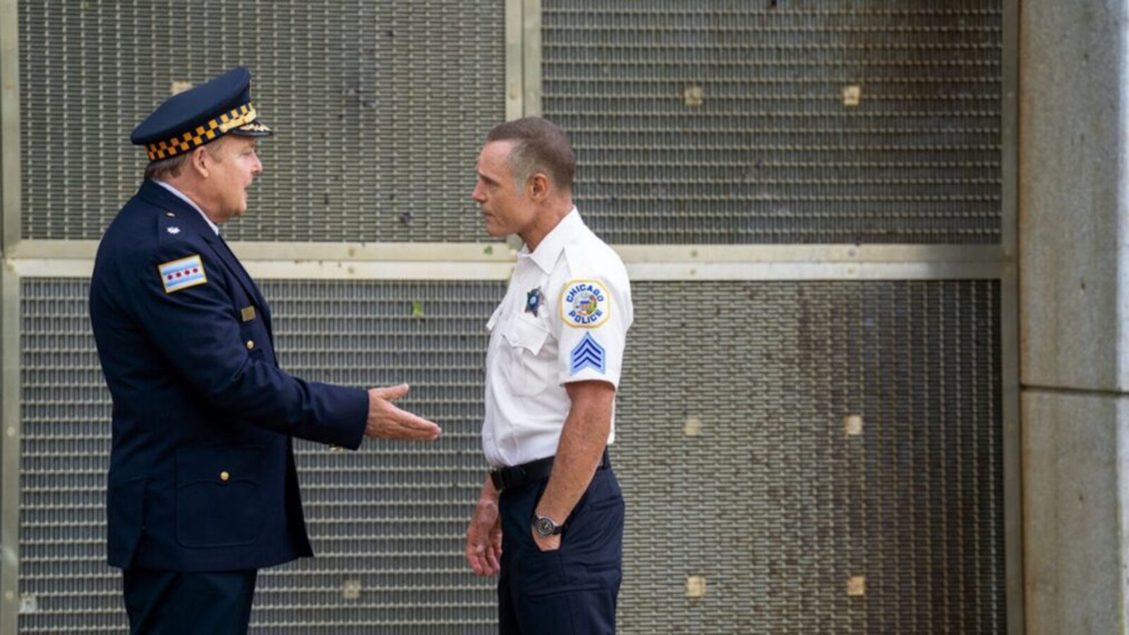‘Chicago P.D.’ Boss & Jason Beghe Talk Voight’s New Enemy, Happiness ...