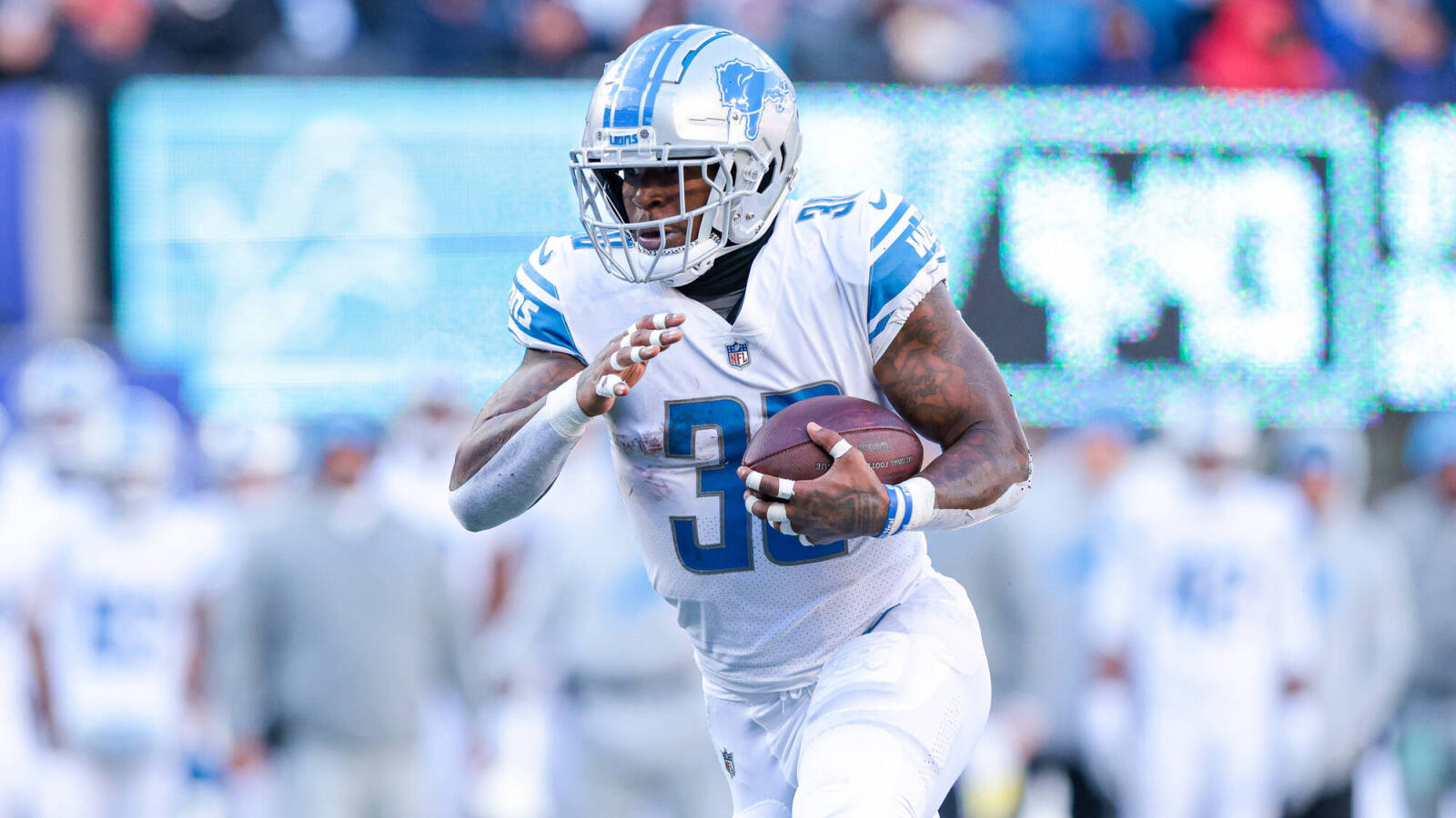 Jamaal Williams is closing in on a prominent Barry Sanders record ...