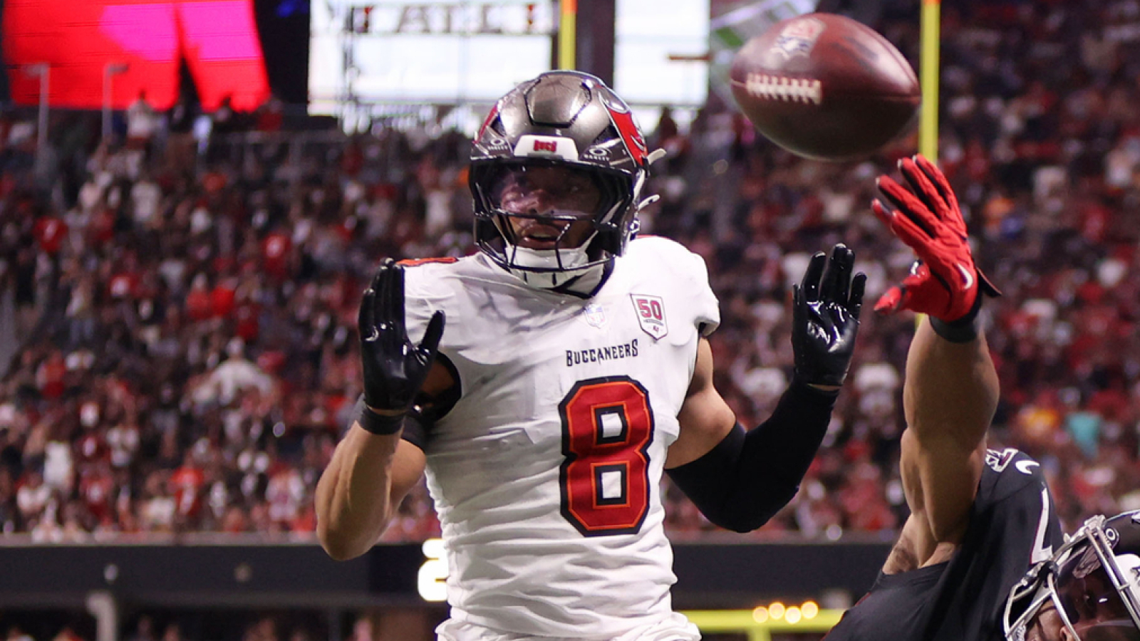 Predicted Stat Line for Buccaneers LB SirVocea Dennis vs Buffalo | Yardbarker