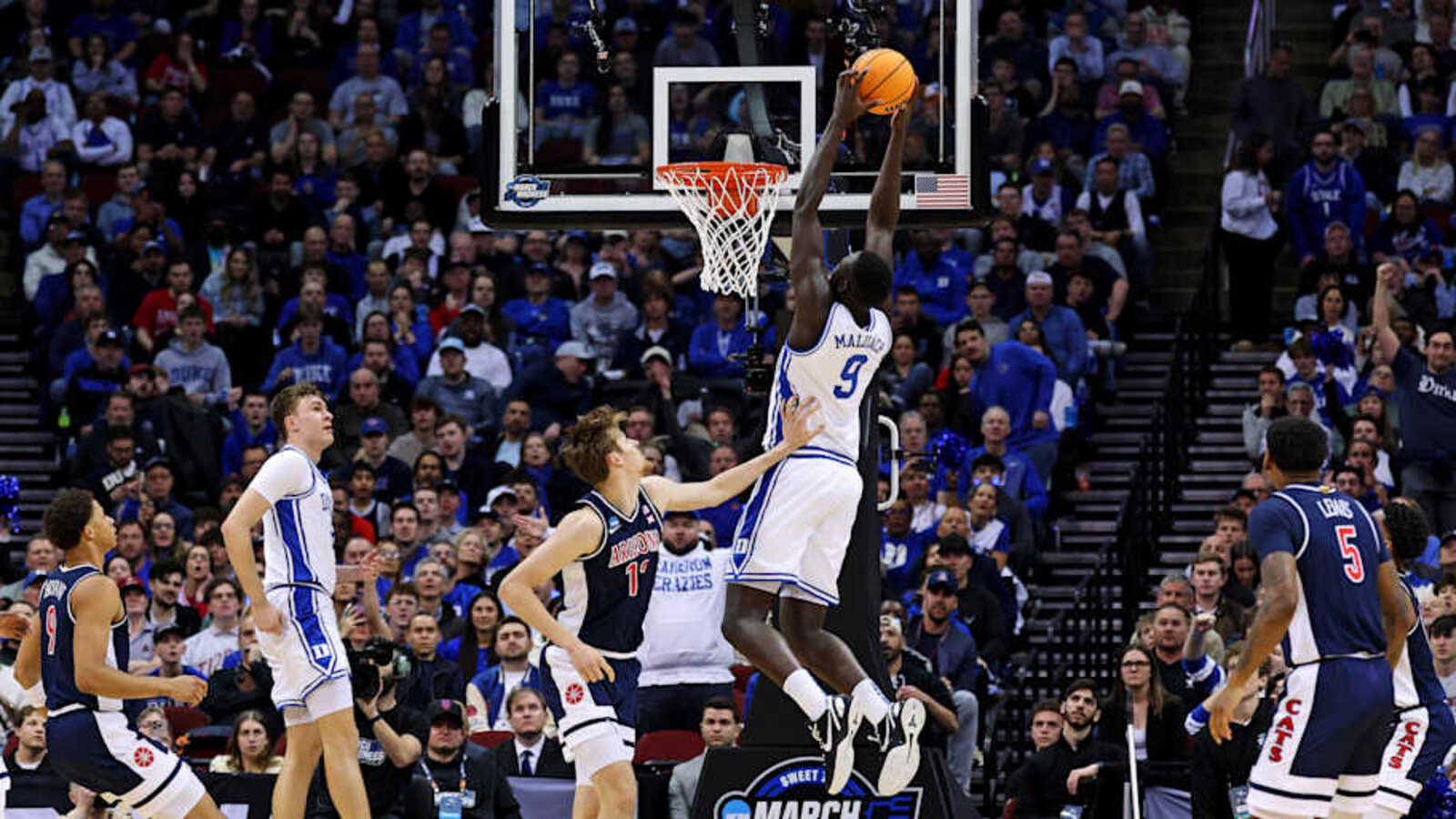 Must-Watch Duke Basketball 'Dream Biggest' Feature | Yardbarker