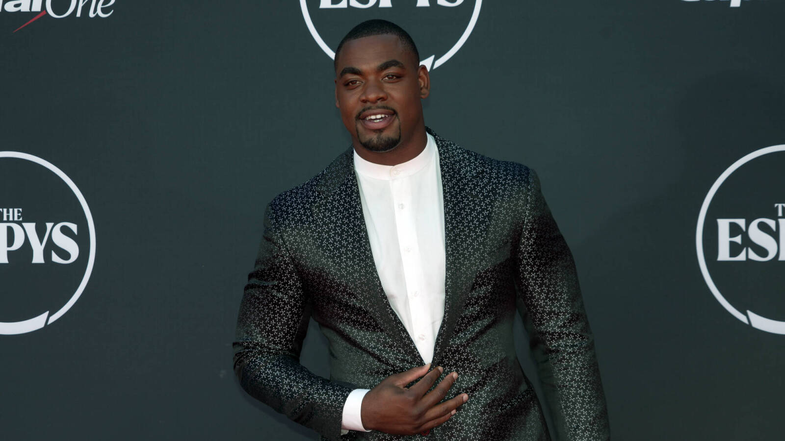 Chiefs’ Chris Jones seeking $30M per season? | Yardbarker