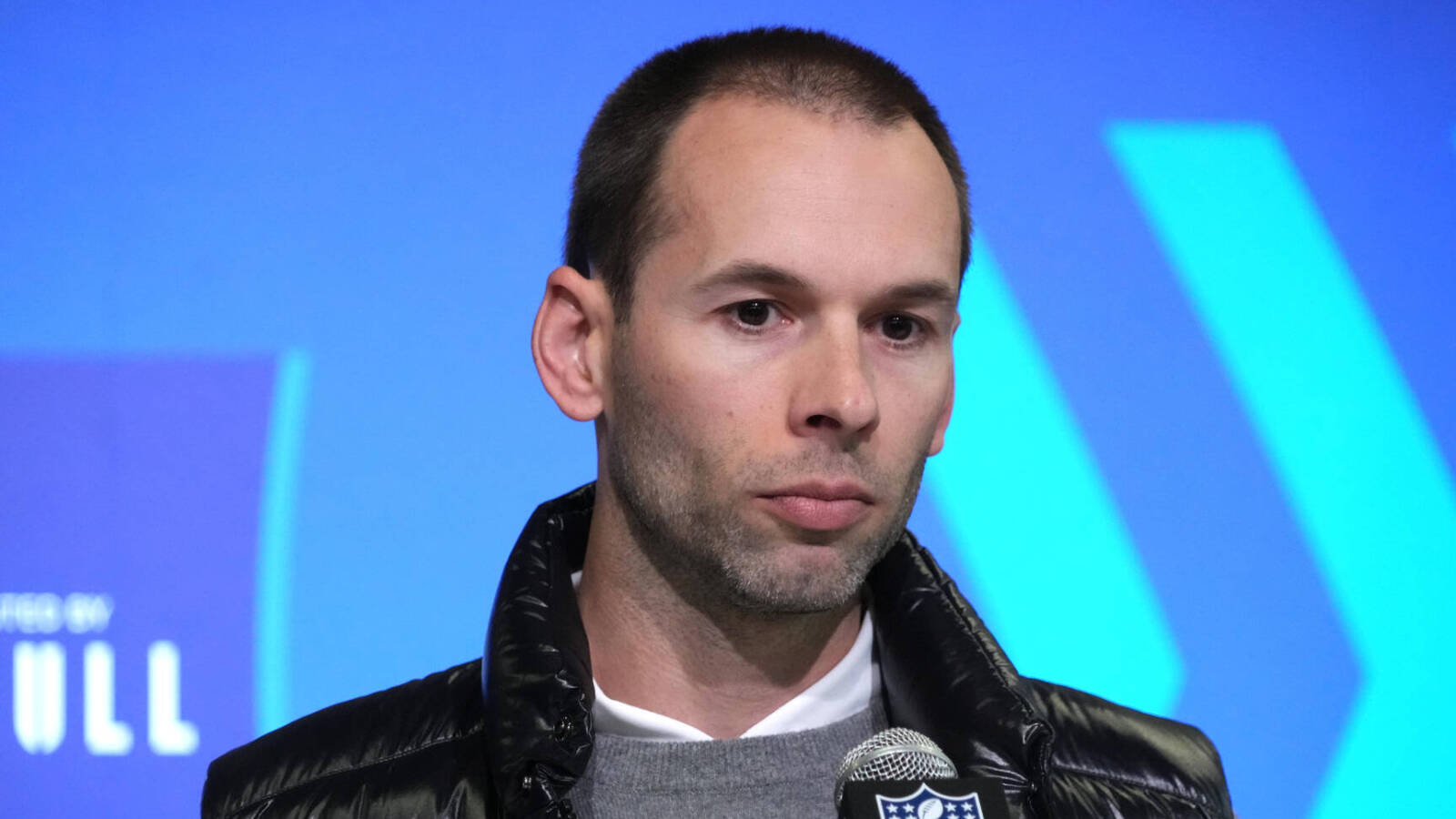 Report: Cardinals' Jonathan Gannon inherited difficult job due to QB ...