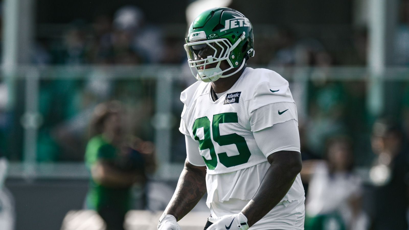 New York Jets All-Pro Defensive Player Leaves Practice After Tweaking ...