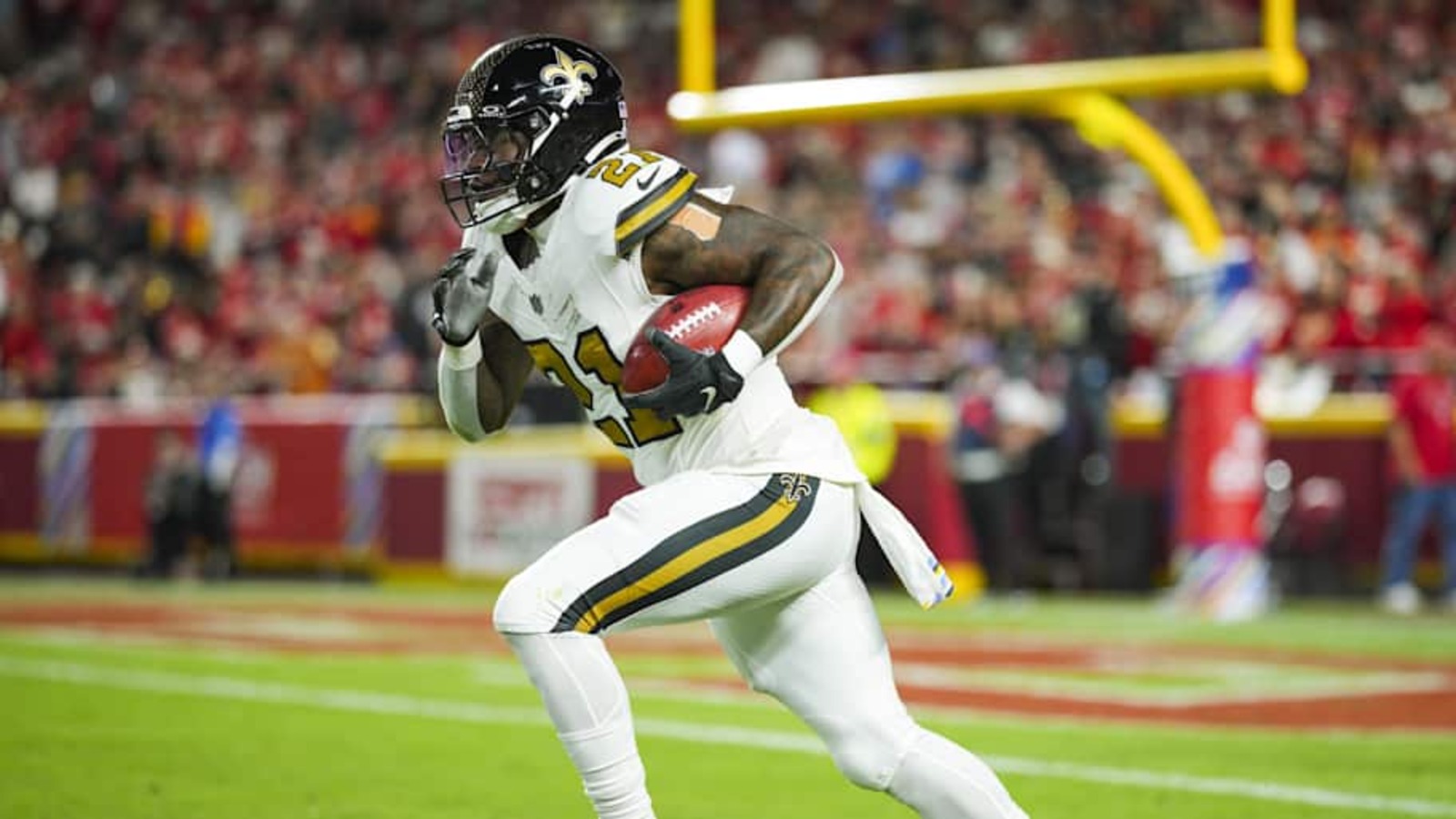 Cleveland Browns Urged To Pursue Veteran Running Back Before 2025 ...