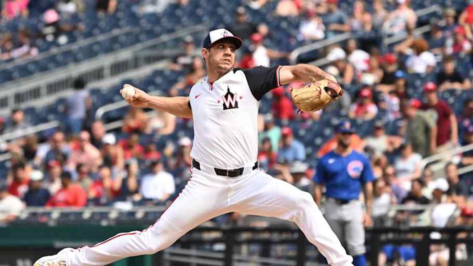 Toronto Blue Jays Ink Veteran Jacob Barnes to Minor League Deal ...