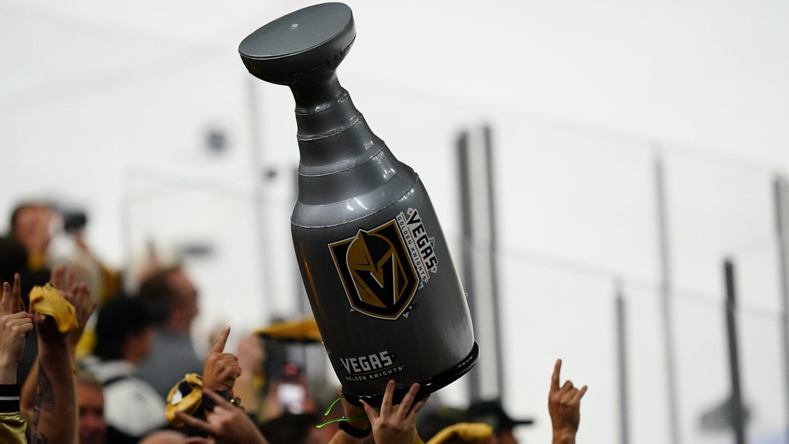 ‘Knights just got robbed’: Social media reacts to Game 2 overtime ...