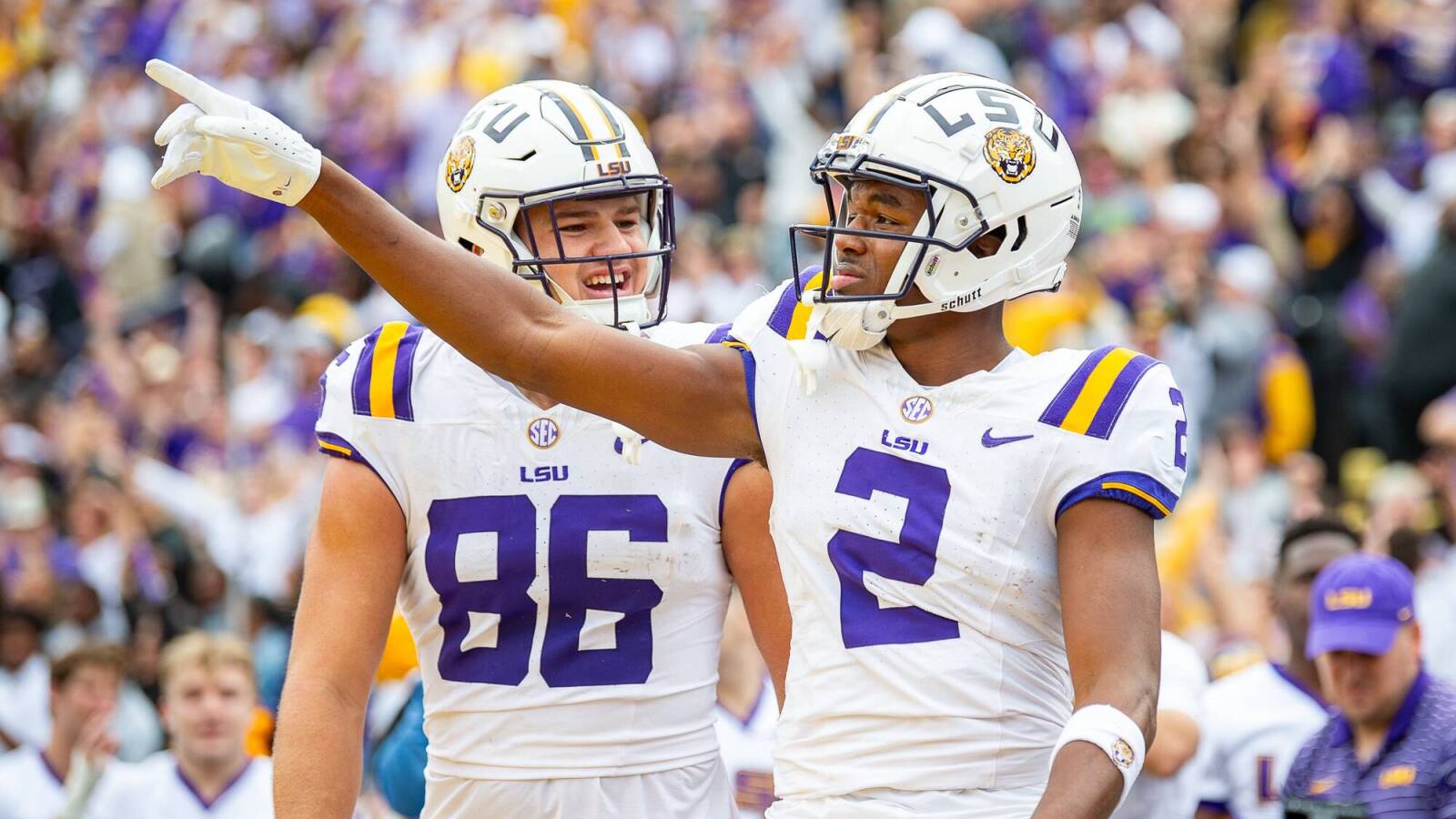 LSU player named by PFF as one of the top breakout candidates in ...