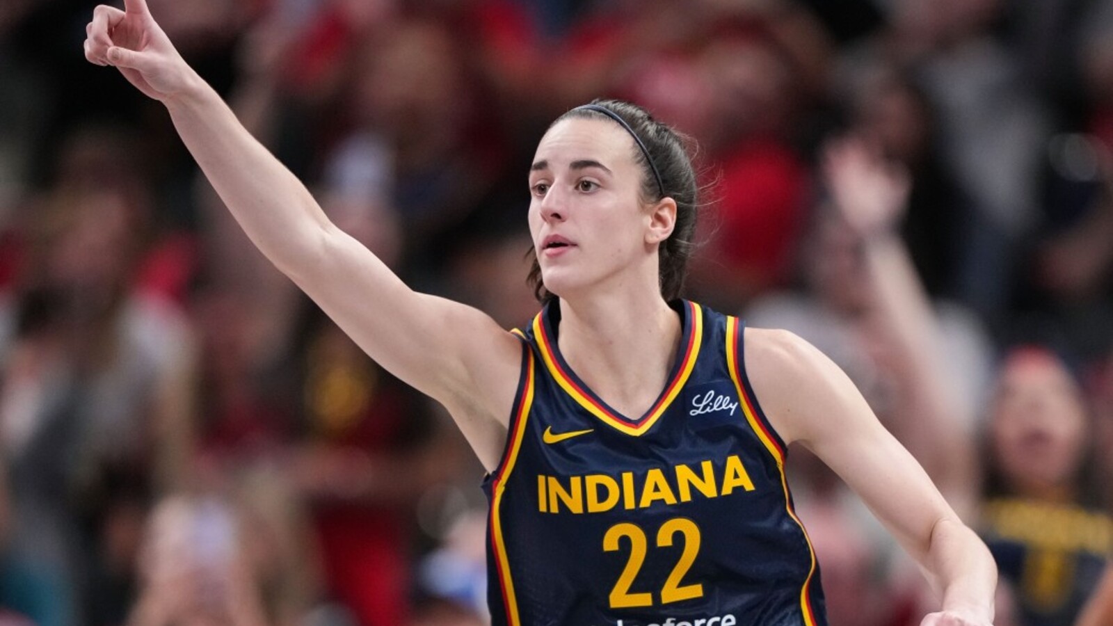 Caitlin Clark Sends Strong Message on DeWanna Bonner’s Character After ...