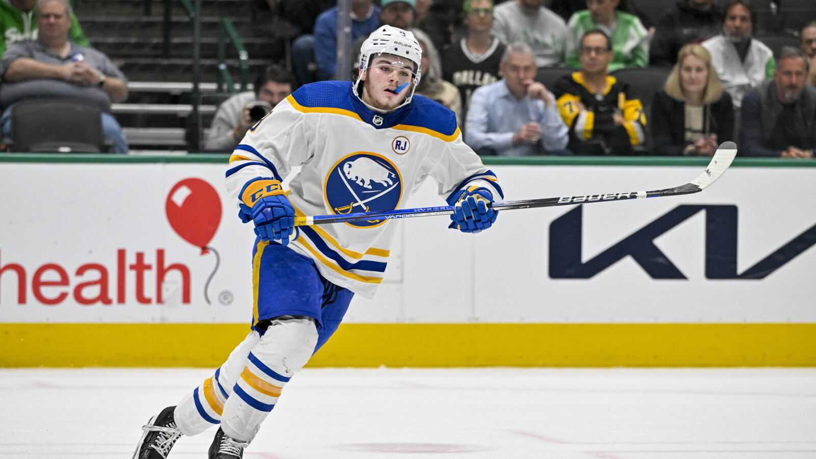 3 Takeaways from Sabres Win Over EHC Red Bull München | Yardbarker