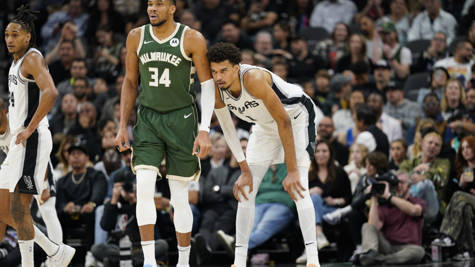 Wemby Outplays Giannis as Spurs Easily Topple Bucks | Yardbarker