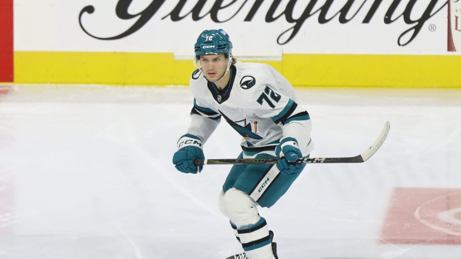 Sharks End Red Wings’ 7-Game Win Streak With 6-3 Victory | Yardbarker