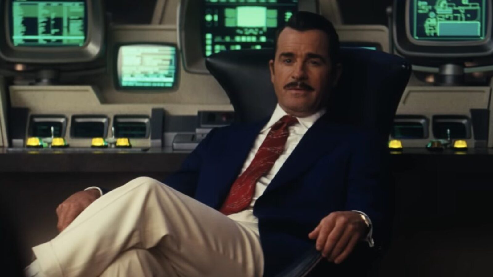 ‘Fallout’ Season 2: Who Is Justin Theroux’s Robert House? | Yardbarker