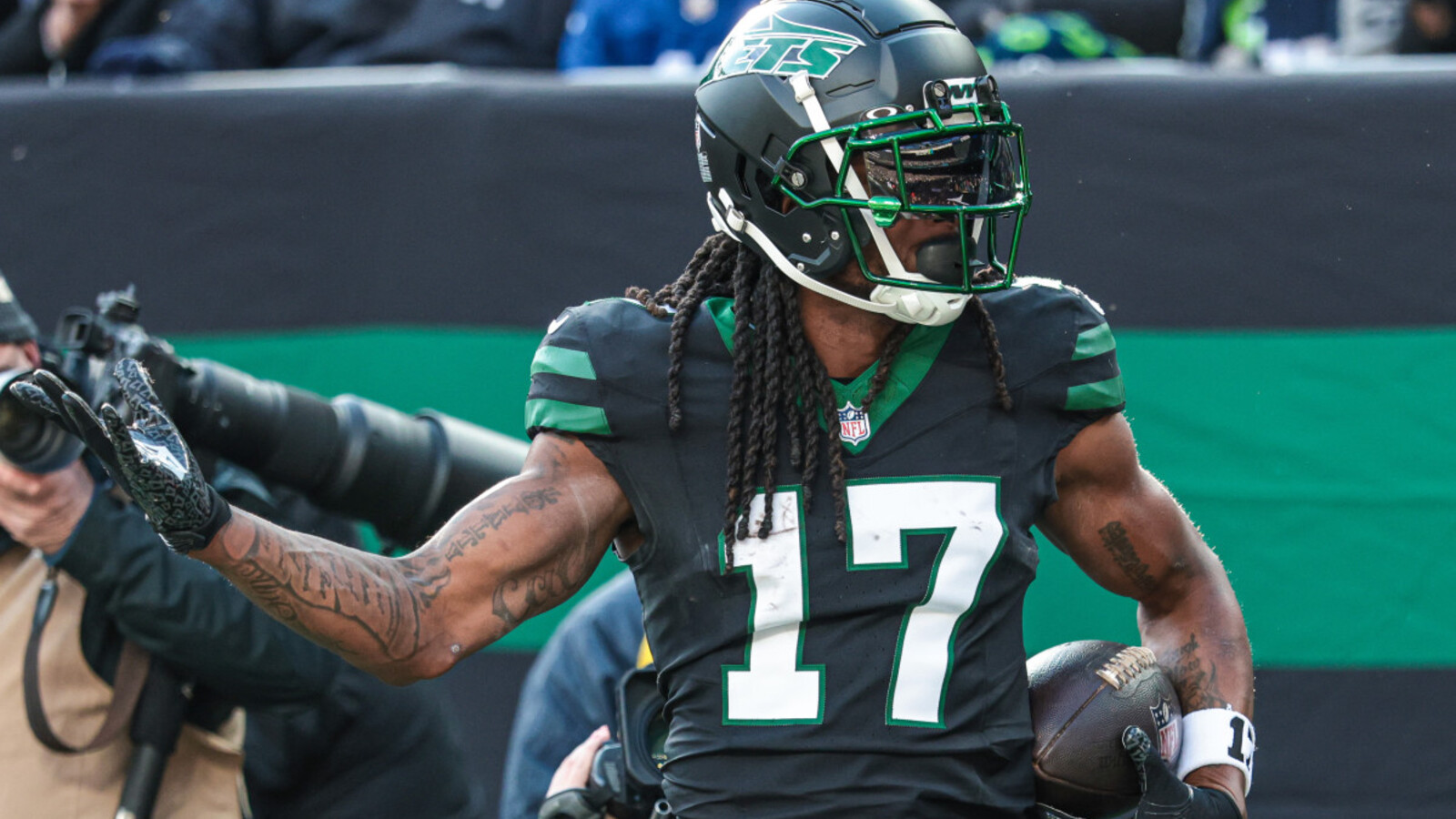 Davante Adams Reveals He Was Interested in Joining Different NFC Team ...